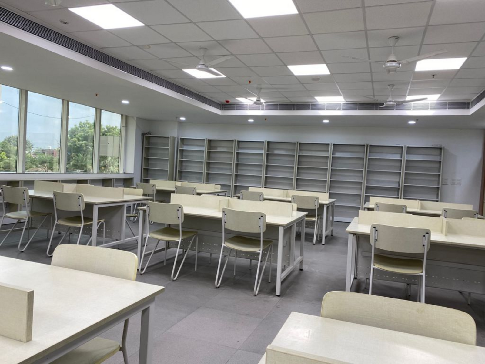 VIPS – Vivekananda Institute Of Professional Studies – Ergo Space