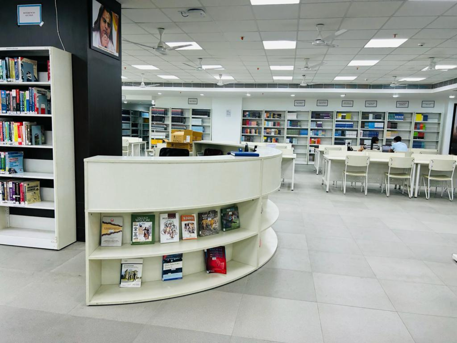 VIPS – Vivekananda Institute Of Professional Studies – Ergo Space